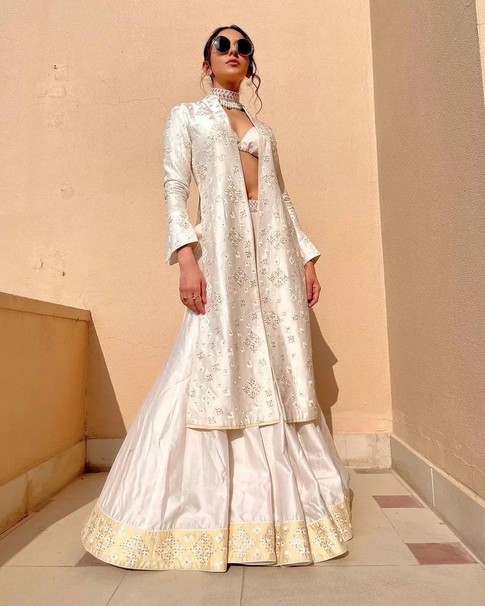 Rakul Preeth stunning look - JSWTV.TV