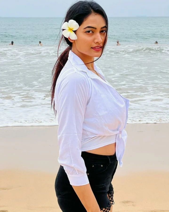 Spandana Latest Photos - JSWTV.TV