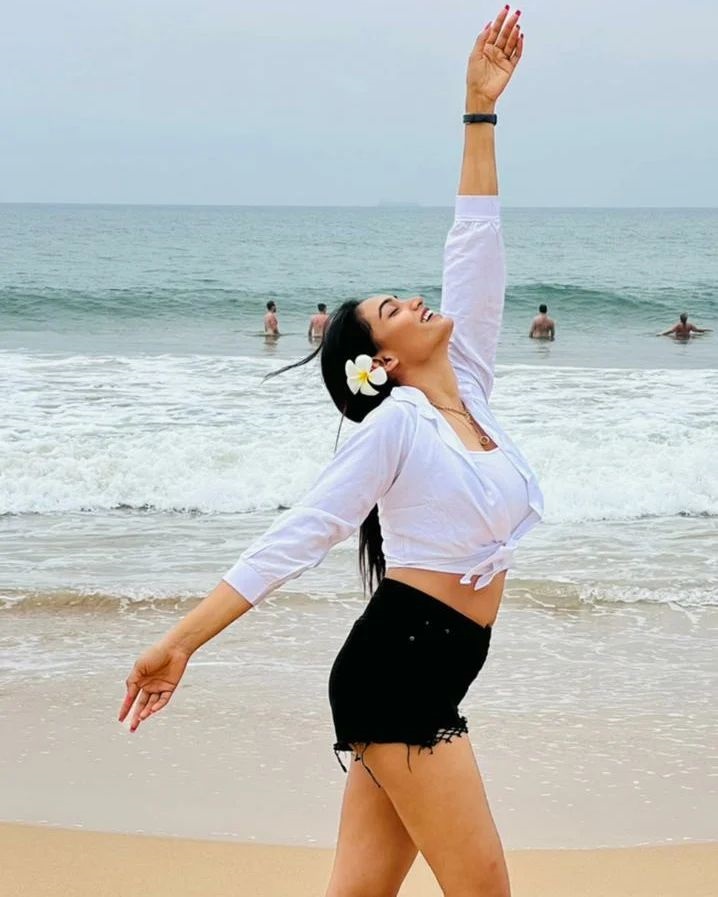 Spandana Latest Photos - JSWTV.TV