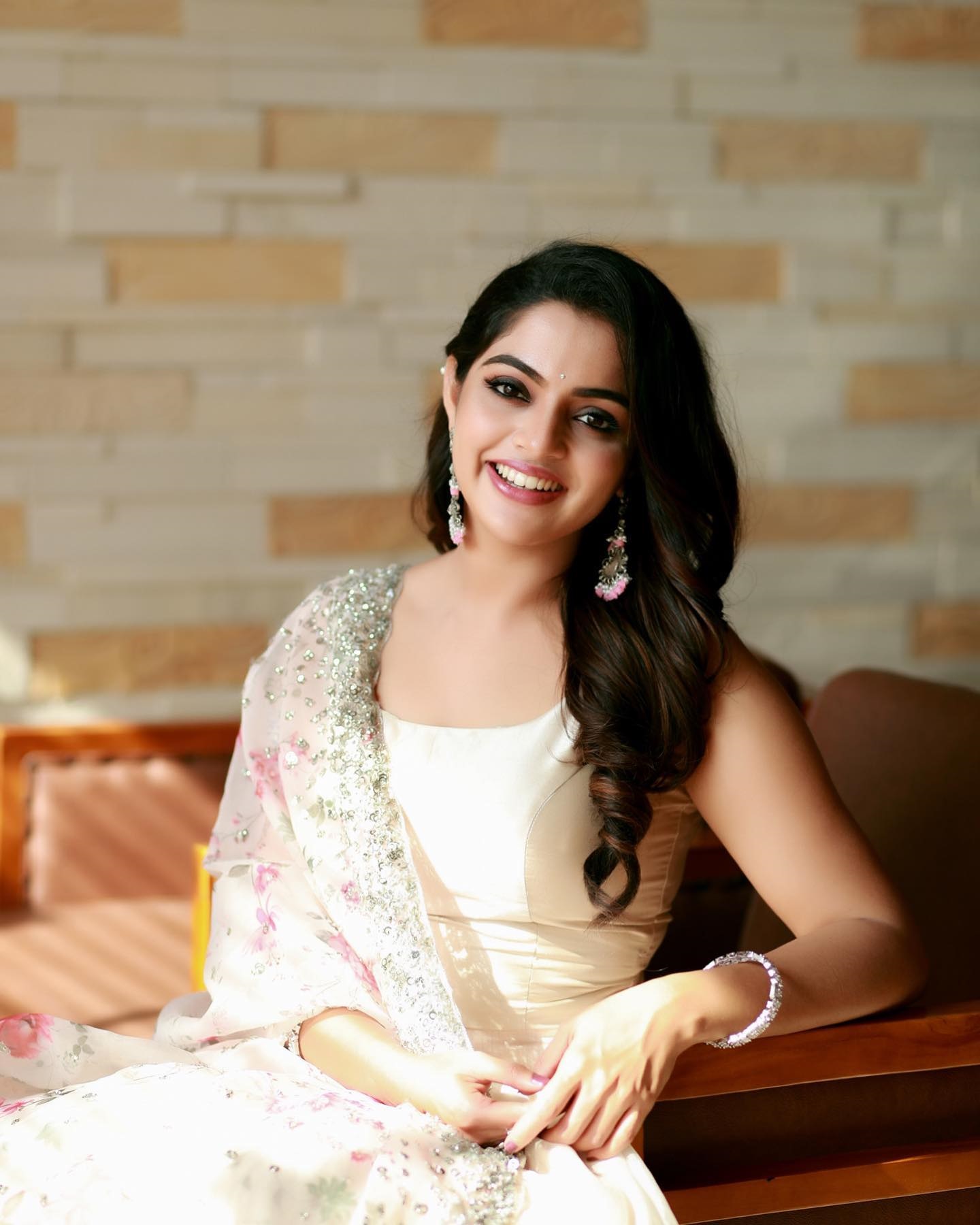 Nikhila Vimal Latest Gallery - JSWTV.TV