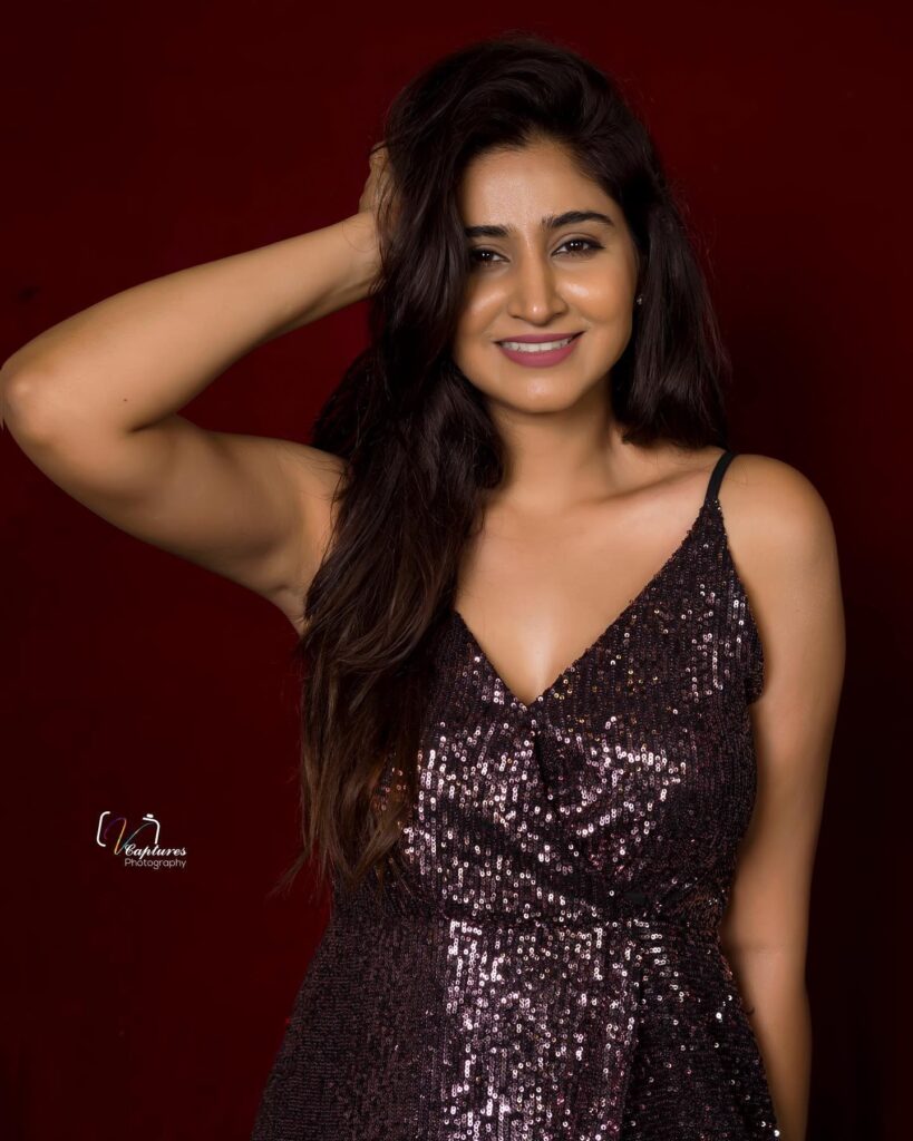 Varshini Sounderajan Gorgeous Pics - JSWTV.TV