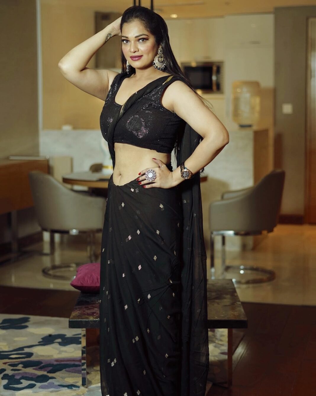 Ashwini Sri sizzling pics - JSWTV.TV