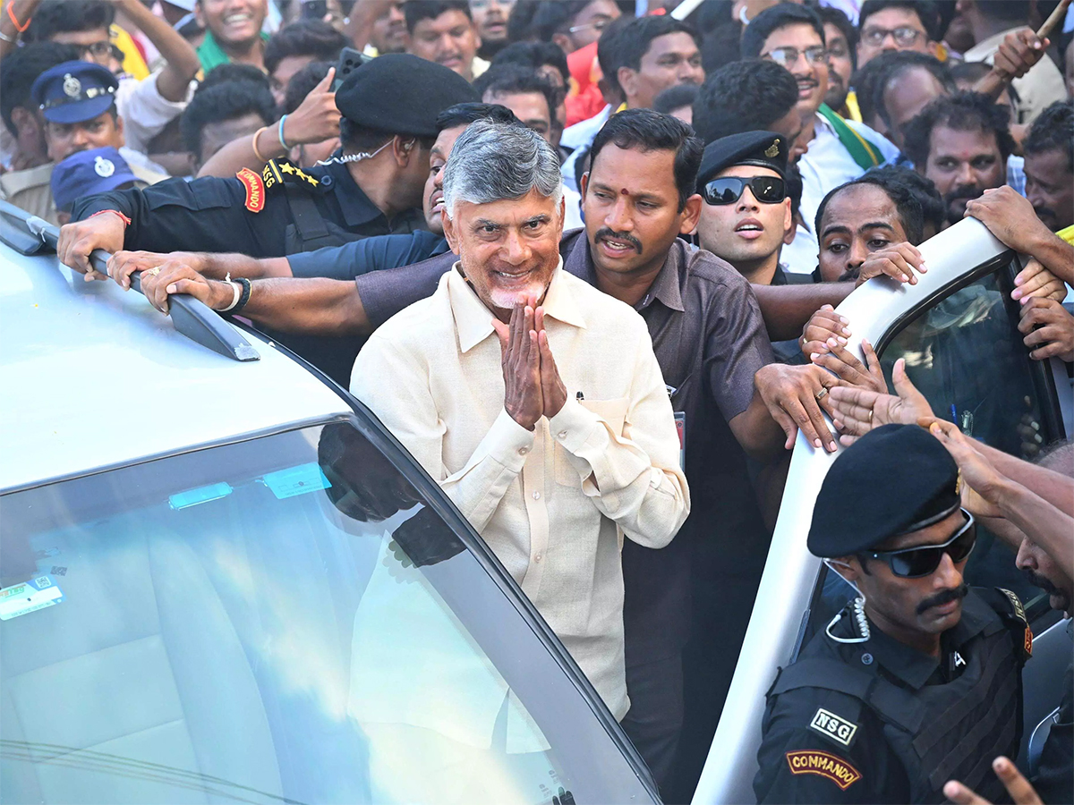 Chandrababu Naidu's new convoy ready for swearing-in ceremony - JSWTV.TV