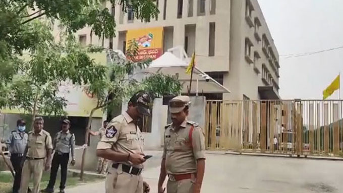 TDP reopens investigation into NTR Bhavan attack in 2021 - JSWTV.TV